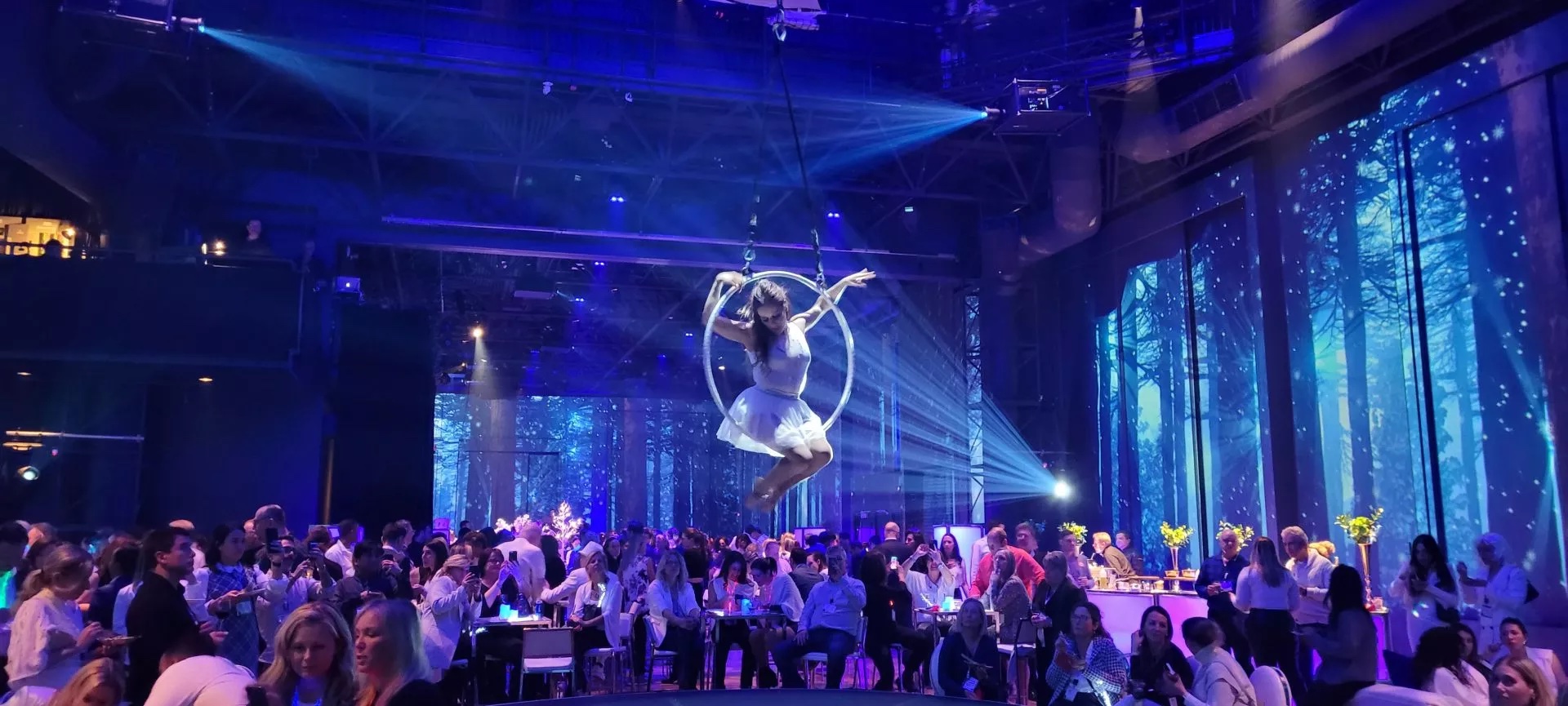 Cirque Éloize opens first permanent immersive event venue in Quebec ...